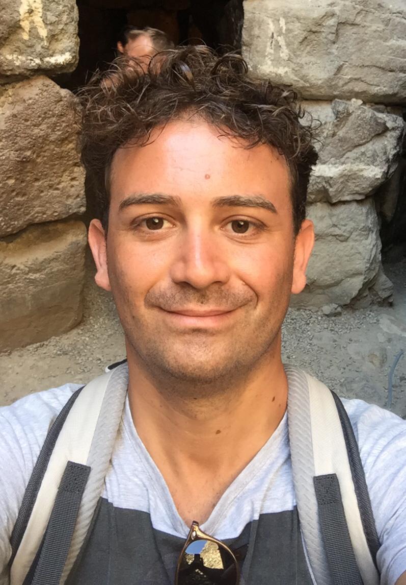 Intervista allo scrittore Alessandro Cofone a Radio Amica Week End. – GIOVANNA FILECCIA Io e il ...